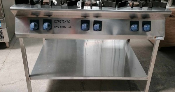 Μεταχειρισμένη Εστία Αερίου Επιδαπέδια ELECTROLUX 120Χ93Χ90
